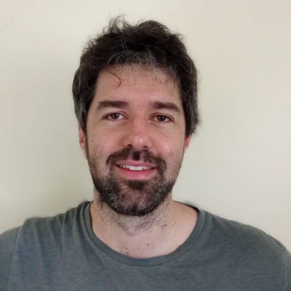 Martinchich, Santiago – Instituto de Estadística de la Facultad de ...